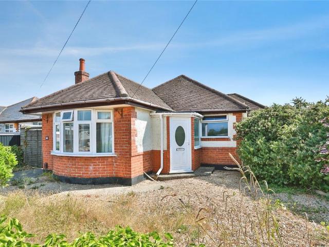 2 bedroom detached house for sale