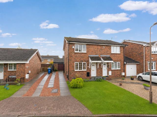 2 bedroom semi detached house for sale