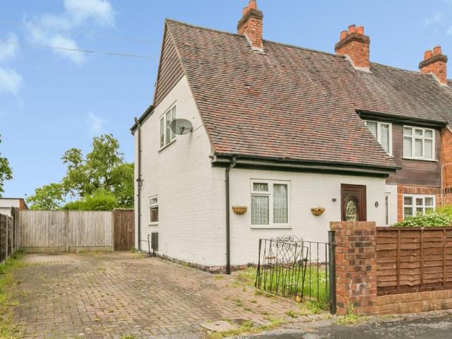 2 bedroom semi detached house for sale