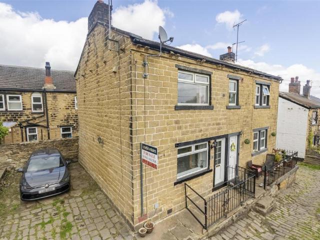 2 bedroom semi detached house for sale