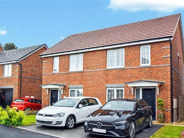 2 bedroom semi detached house for sale
