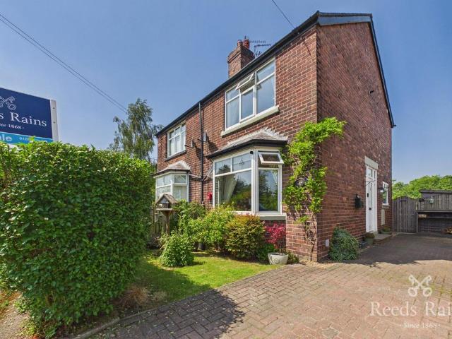 2 bedroom semi detached house for sale