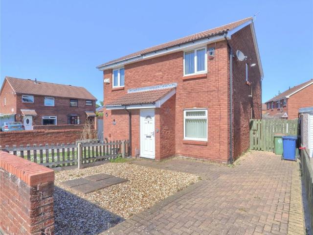 2 bedroom semi detached house for sale