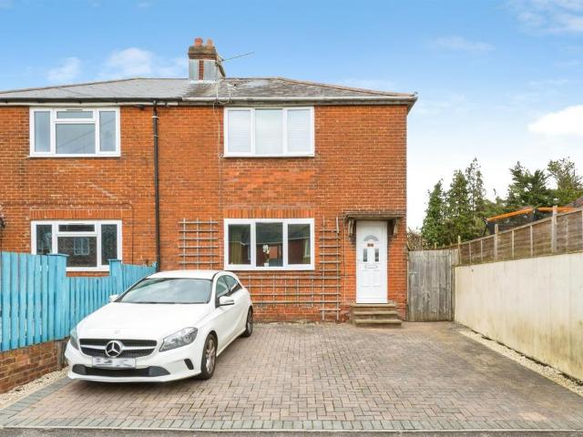 2 bedroom semi detached house for sale