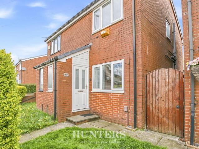 2 bedroom semi detached house for sale