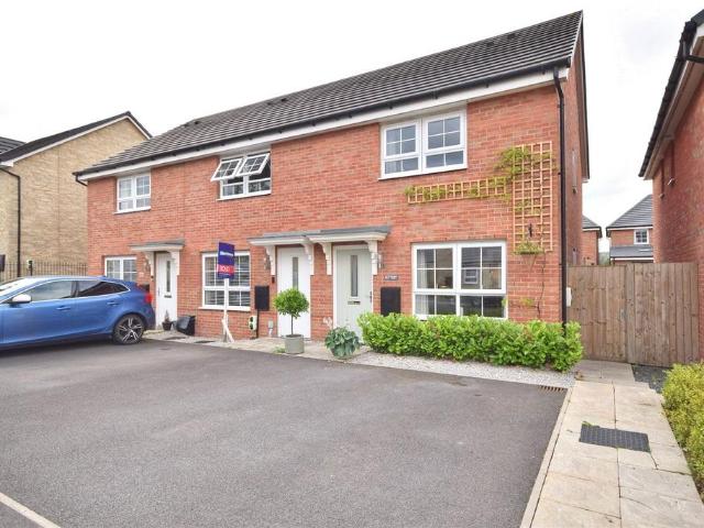 2 bedroom semi detached house for sale