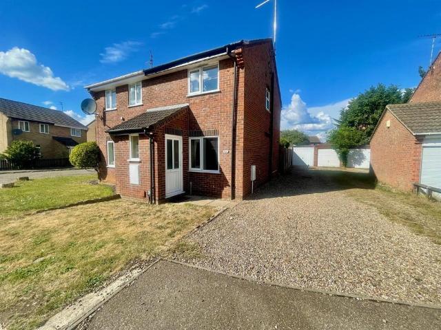 2 bedroom semi detached house for sale