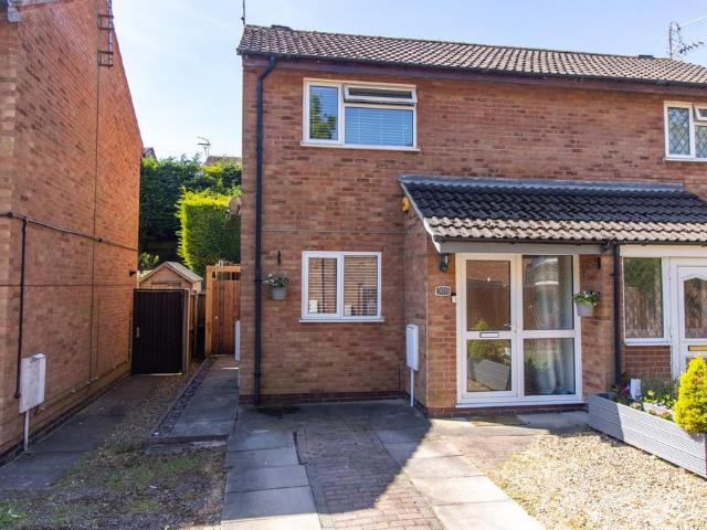 2 bedroom semi detached house for sale