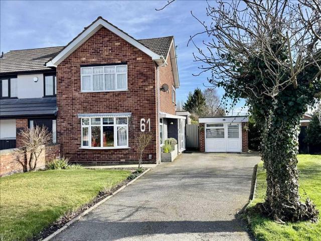 2 bedroom semi detached house for sale