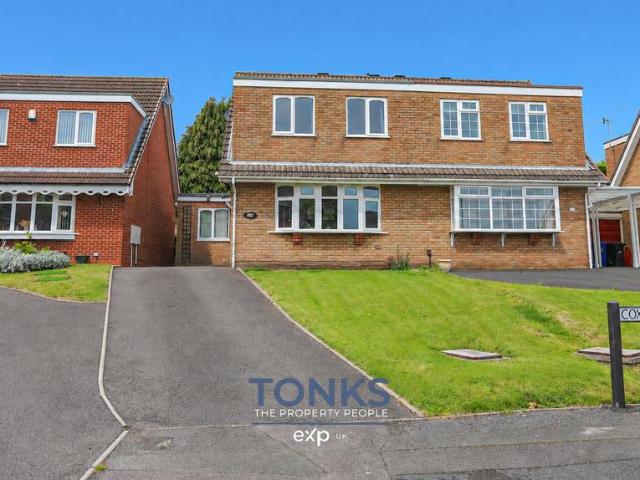 2 bedroom semi detached house for sale