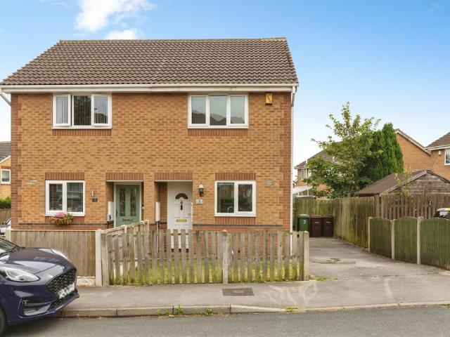 2 bedroom semi detached house for sale