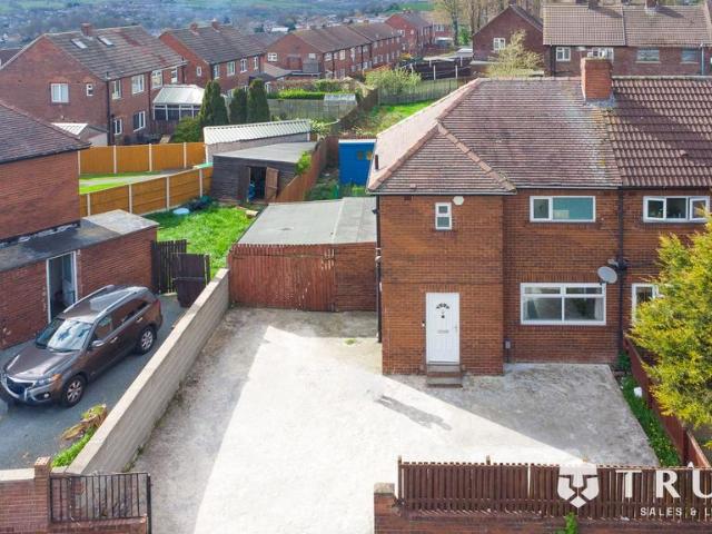 2 bedroom semi detached house for sale