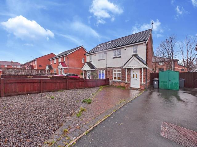 2 bedroom semi detached house for sale