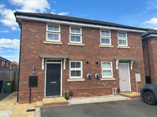 2 bedroom semi detached house for sale