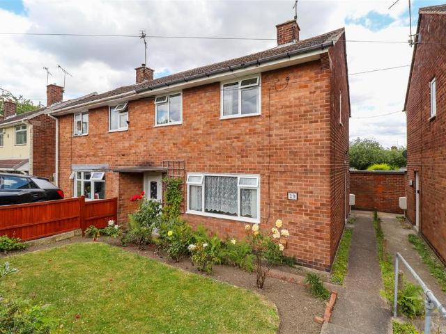 2 bedroom semi detached house for sale