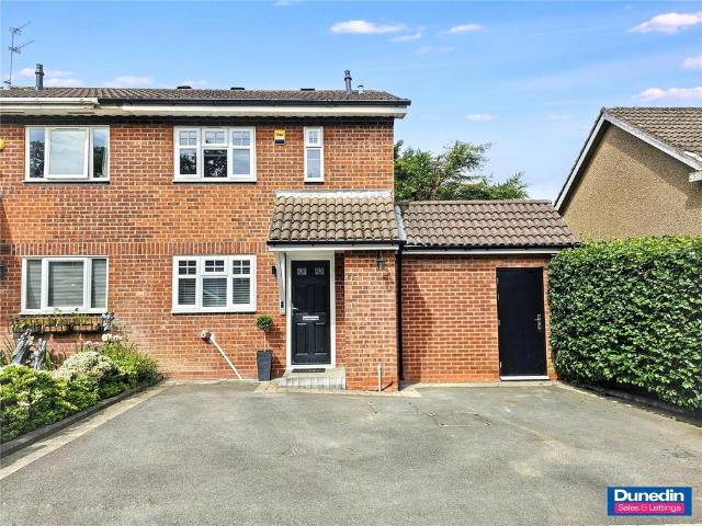 2 bedroom semi detached house for sale