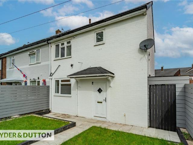 2 bedroom semi detached house for sale