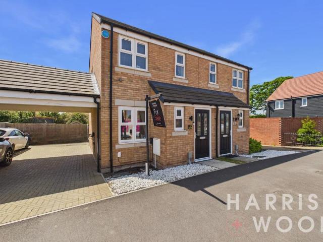 2 bedroom semi detached house for sale