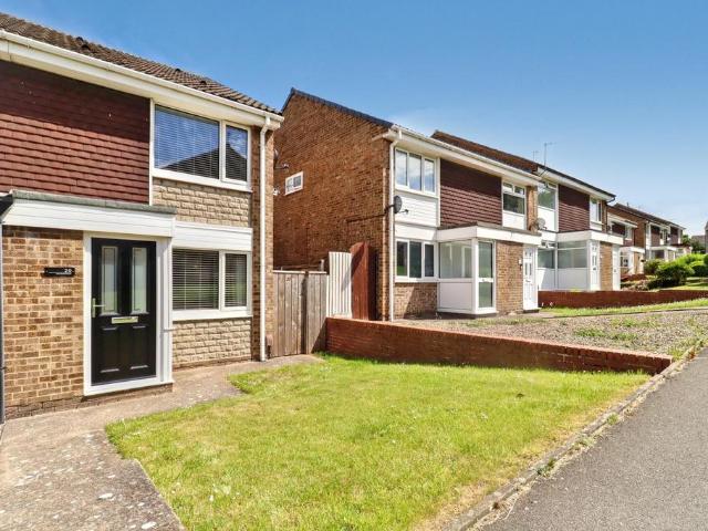2 bedroom semi detached house for sale