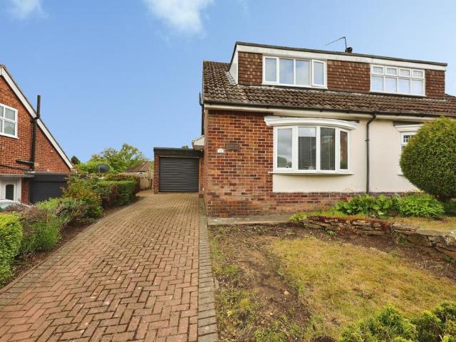 2 bedroom semi detached house for sale