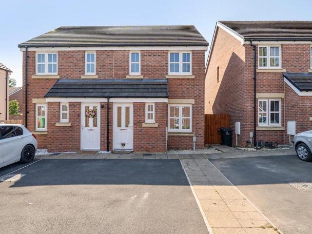 2 bedroom semi detached house for sale