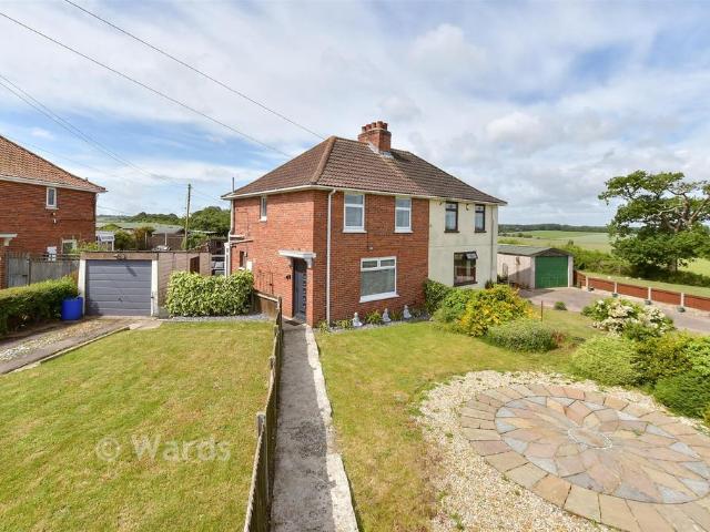 2 bedroom semi detached house for sale
