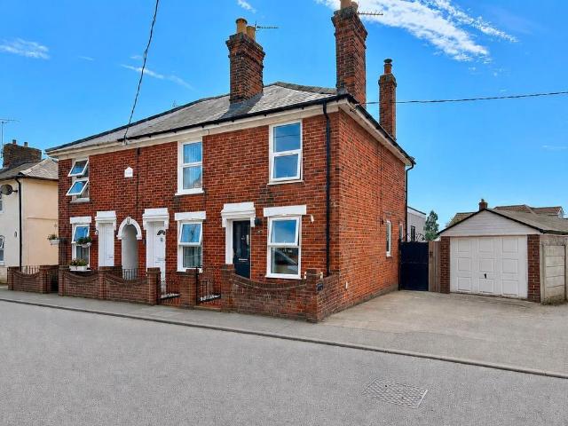 2 bedroom semi detached house for sale