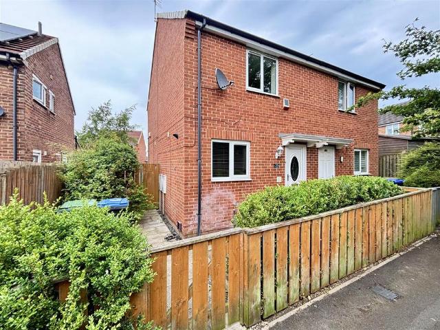 2 bedroom semi detached house for sale