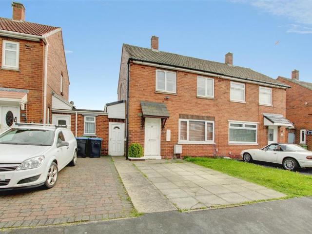 2 bedroom semi detached house for sale