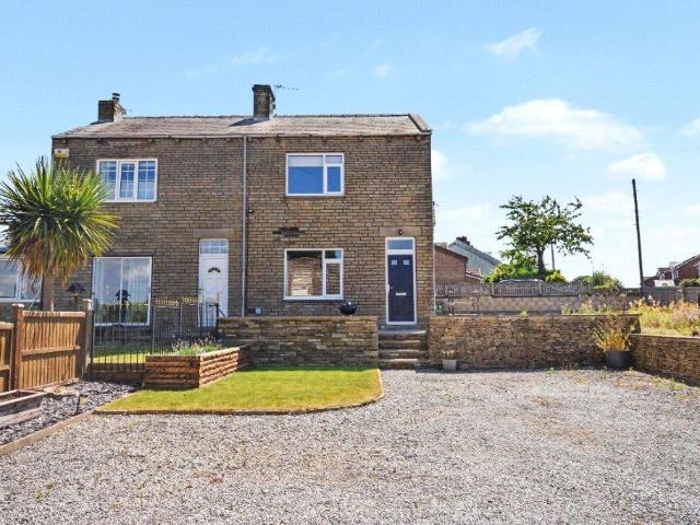 2 bedroom semi detached house for sale
