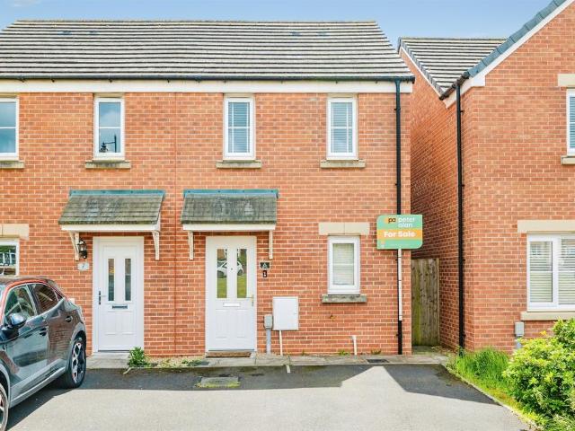 2 bedroom semi detached house for sale