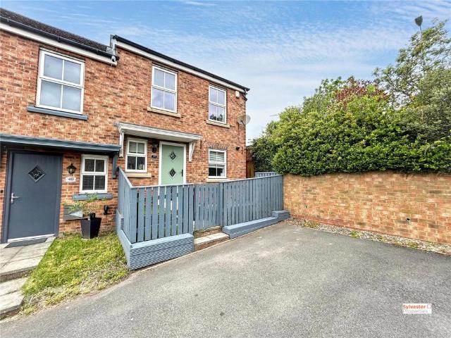 2 bedroom semi detached house for sale