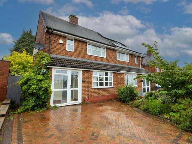 2 bedroom semi detached house for sale