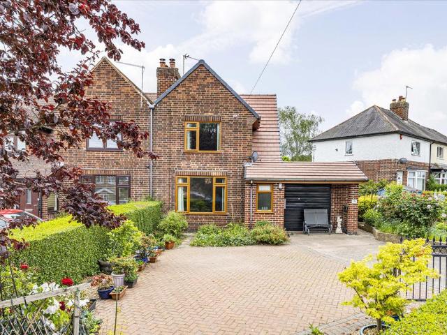 2 bedroom semi detached house for sale