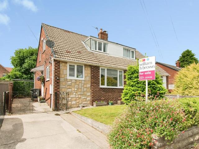 2 bedroom semi detached house for sale