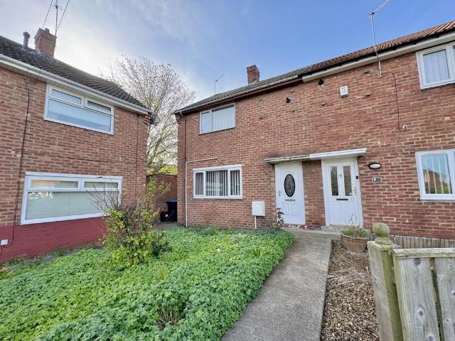 2 bedroom semi detached house for sale