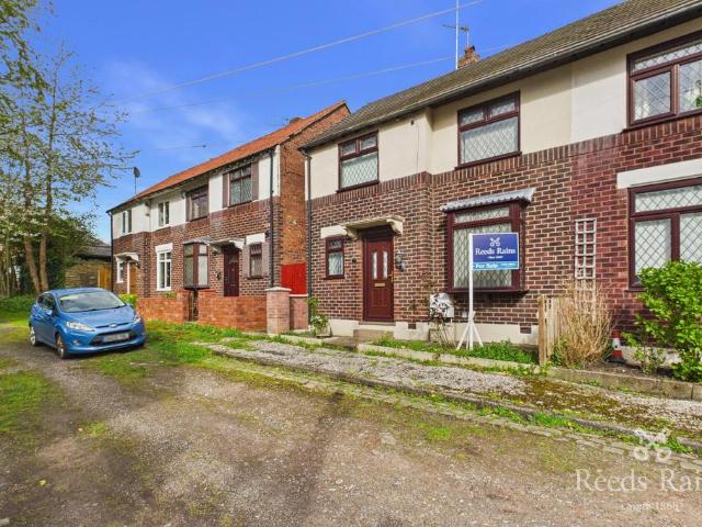 2 bedroom semi detached house for sale