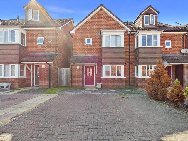 2 bedroom semi detached house for sale