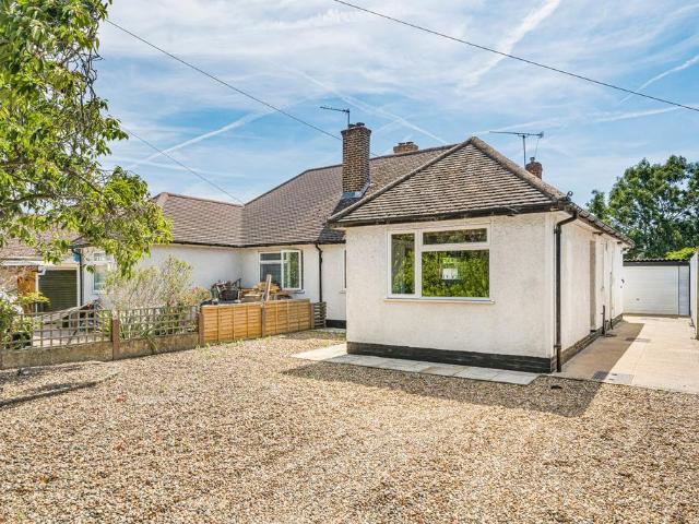 2 bedroom semi detached house for sale