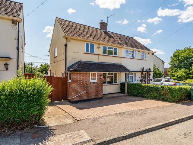 2 bedroom semi detached house for sale