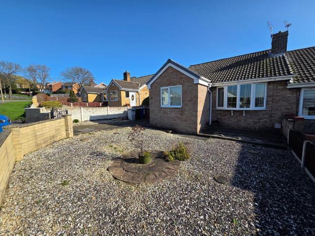2 bedroom semi detached house for sale