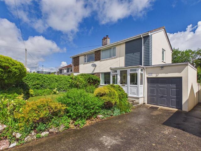2 bedroom semi detached house for sale