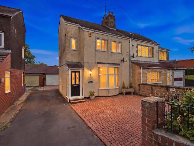2 bedroom semi detached house for sale