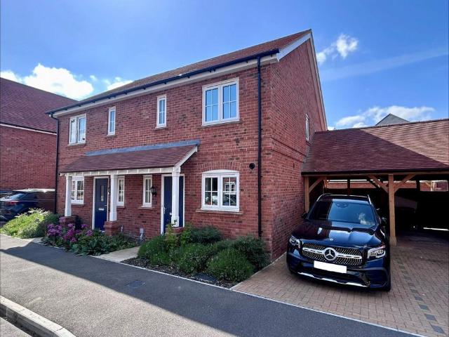 2 bedroom semi detached house for sale