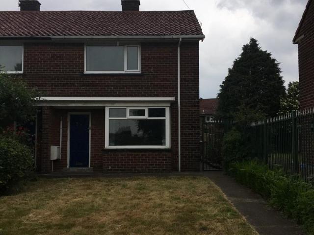 2 bedroom semi detached house for sale