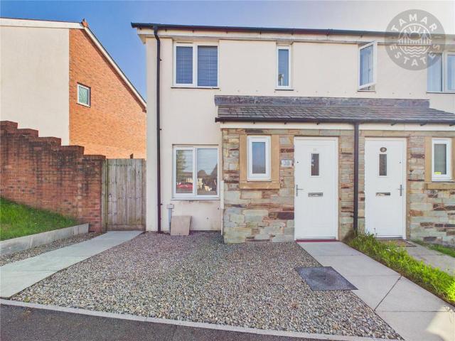 2 bedroom semi detached house for sale