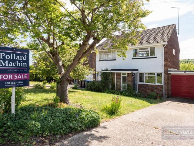 2 bedroom semi detached house for sale
