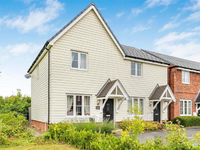 2 bedroom semi detached house for sale