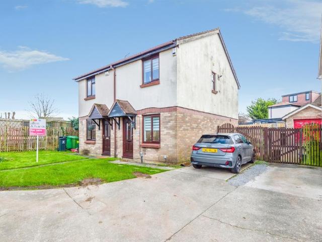 2 bedroom semi detached house for sale