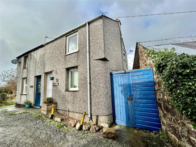 2 bedroom semi detached house for sale